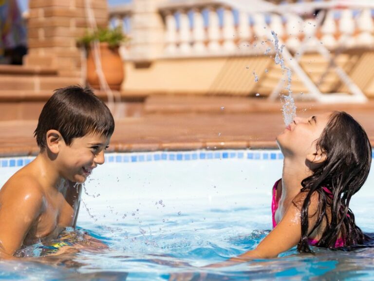 Experts Weigh In On When Kids Should Learn To Spit And Why It’s So ...